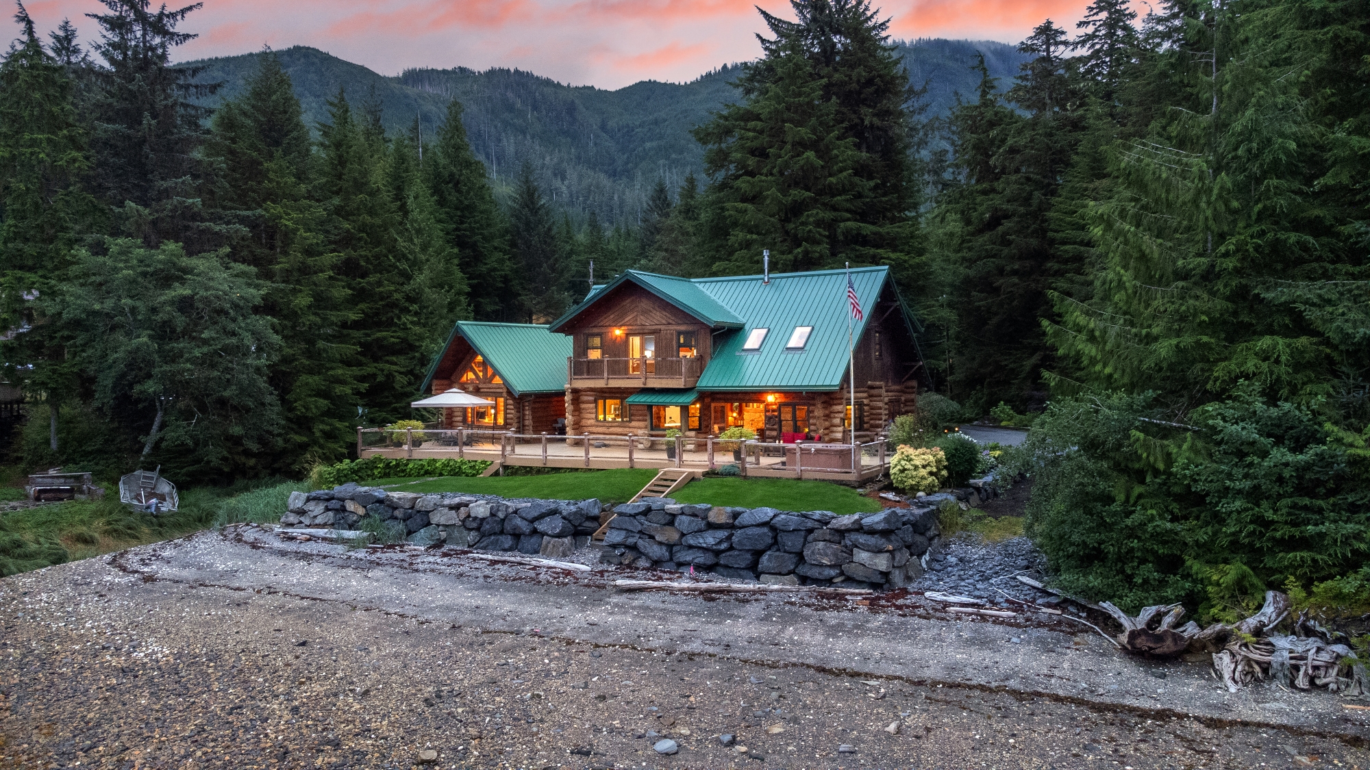 Ketchikan Waterfront Log Home - 10413 Point Susan Road, Ketchikan, AK 99901